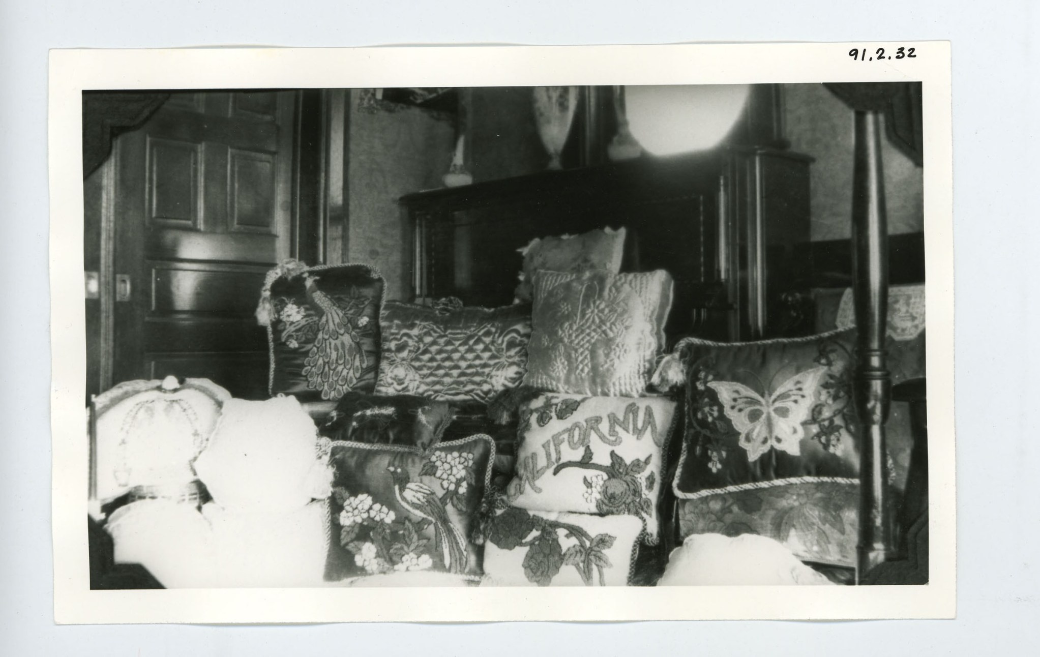 A History of Victorian Rooms – Life on Kansas Street